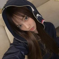 Chat with Hyein | character.ai | Personalized AI for every moment of ...