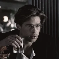 Chat with Elliott Fowler | character.ai | Personalized AI for every ...