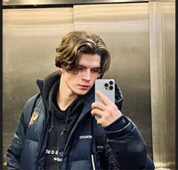 Chat with Valeriy Angelpol | character.ai | Personalized AI for every ...