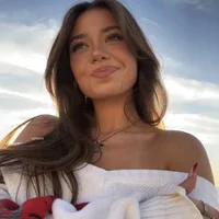 Chat with Sophia | character.ai | Personalized AI for every moment of your day