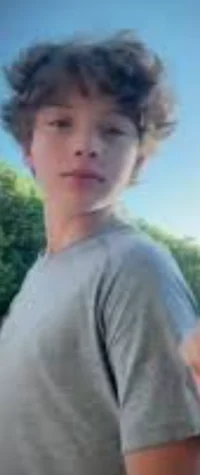 Chat with Ale Escudero | character.ai | Personalized AI for every ...