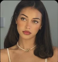 Chat with Laura | character.ai | Personalized AI for every moment of ...