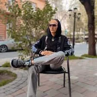 Chat with georgx | character.ai | Personalized AI for every moment of ...