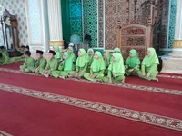 Chat with Kelas 5D | character.ai | Personalized AI for every moment of ...