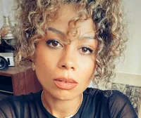 Chat with Jadu | character.ai | Personalized AI for every moment of ...