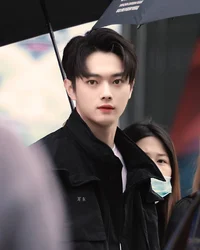 Chat with Lu Sicheng | character.ai | Personalized AI for every moment of your day