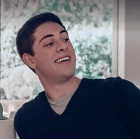 Chat with Ben Gross | character.ai | Personalized AI for every moment ...