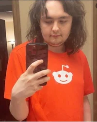 Chat with average redditor | character.ai | Personalized AI for every ...