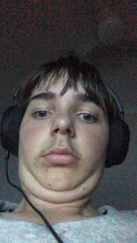 Chat with Hugo Thomas | character.ai | Personalized AI for every moment ...