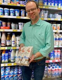 Chat with Lars Janke | character.ai | Personalized AI for every moment ...