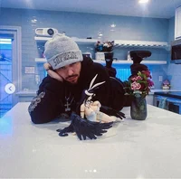 Chat with odetari | character.ai | Personalized AI for every moment of ...