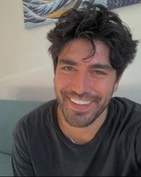 Chat with LUCAS MATTOS | character.ai | Personalized AI for every ...