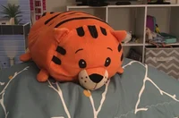 Chat with Fat Cheeto | character.ai | Personalized AI for every moment ...