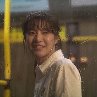 Chat with Han So-yeon | character.ai | Personalized AI for every moment of your day