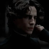 Chat with August | character.ai | Personalized AI for every moment of ...