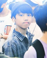 Chat with Han pre debut | character.ai | Personalized AI for every ...