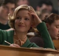 Chat with Joyce Simdars | character.ai | Personalized AI for every ...