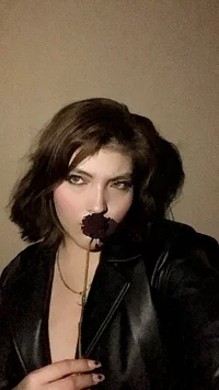 Rose (@Michel_02) | character.ai | AI Chat, Reimagined–Your Words. Your ...