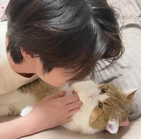 Chat with Leon-BL | character.ai | Personalized AI for every moment of ...