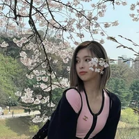 Chat with Bae | character.ai | Personalized AI for every moment of your day