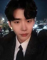 Chat with Bono - new | character.ai | Personalized AI for every moment ...