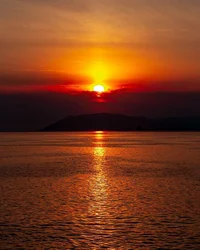 Chat with Guess | character.ai | Personalized AI for every moment of ...