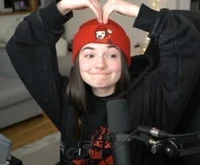 Chat with Aimsey | character.ai | Personalized AI for every moment of ...