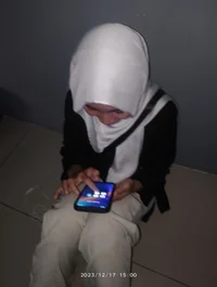 Chat with Ira | character.ai | Personalized AI for every moment of your day