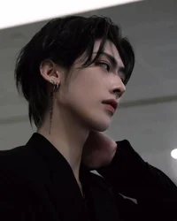 Chat with Rizzler | character.ai | Personalized AI for every moment of ...