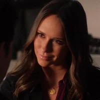 Chat with Maddie Buckley | character.ai | Personalized AI for every ...