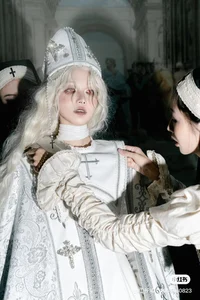 Chat with Calina | character.ai | Personalized AI for every moment of ...