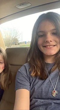 Chat with amzie - your bsf | character.ai | Personalized AI for every ...