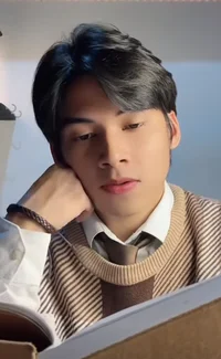 Chat with Edge Tuico | character.ai | Personalized AI for every moment ...