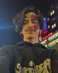 Chat with Dahoum | character.ai | Personalized AI for every moment of ...