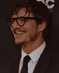 Chat with 72 - PEDRO PASCAL | character.ai | Personalized AI for every ...