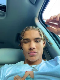 Chat with melo | character.ai | Personalized AI for every moment of ...