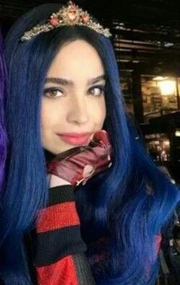 Chat with Evie | character.ai | Personalized AI for every moment of ...