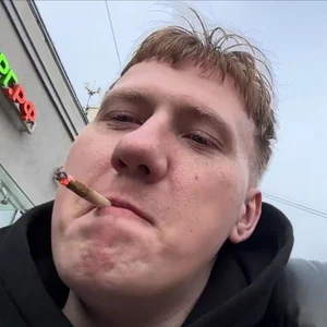 Chat now with Danila Kashin · created by @Glskk